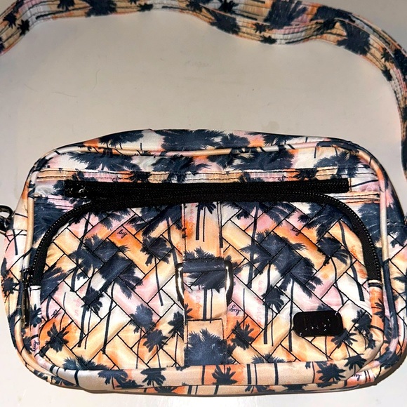 lug | Bags | Lug Carousel Crossbody Bag Purse Tropical Print Quilted ...